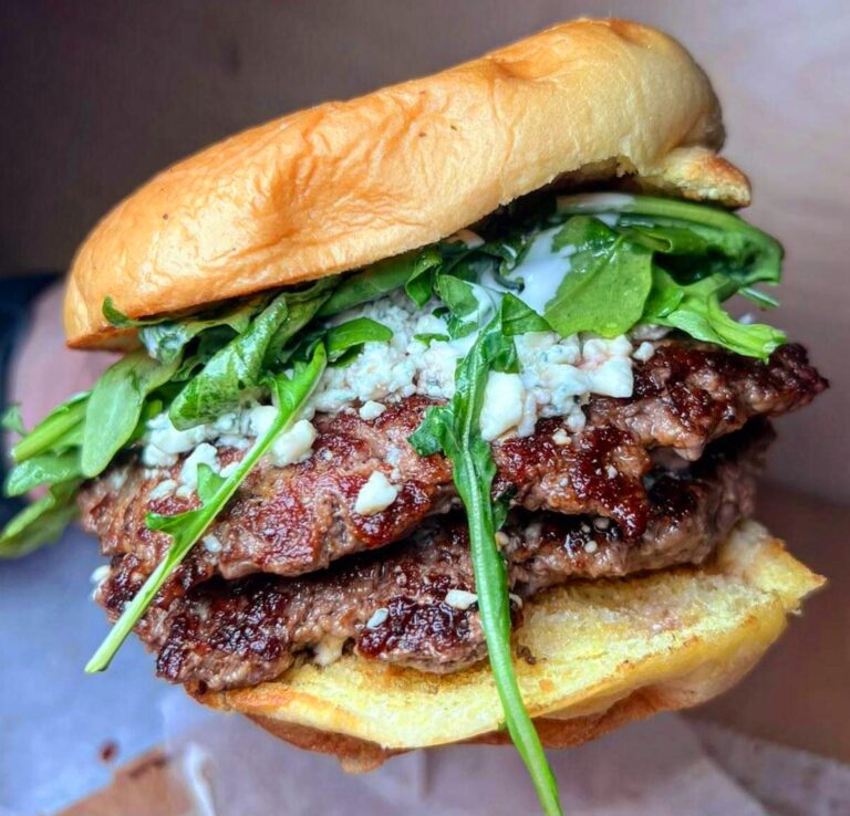 The 10 BEST Cheeseburger Chain Restaurants in the USA 2024 - 2025 ...